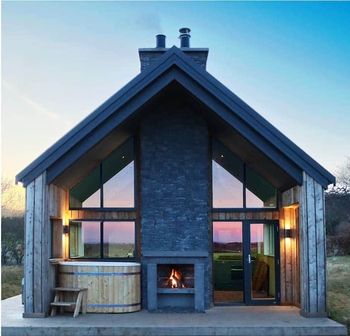 Coastal Eco-Lodge with hottub Charleton Estate - Vacation Home in Elie ...