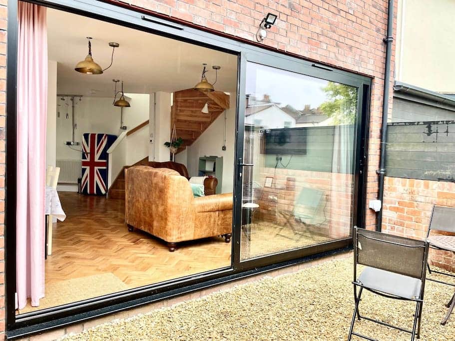 Hip Industrial Style Southville House & Courtyard - Vacation Home in ...