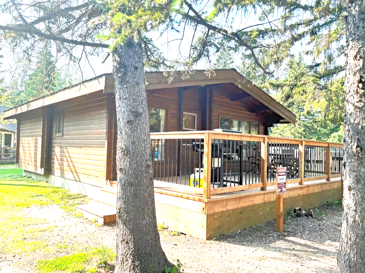 Cedar - Vacation Home in Wasagaming