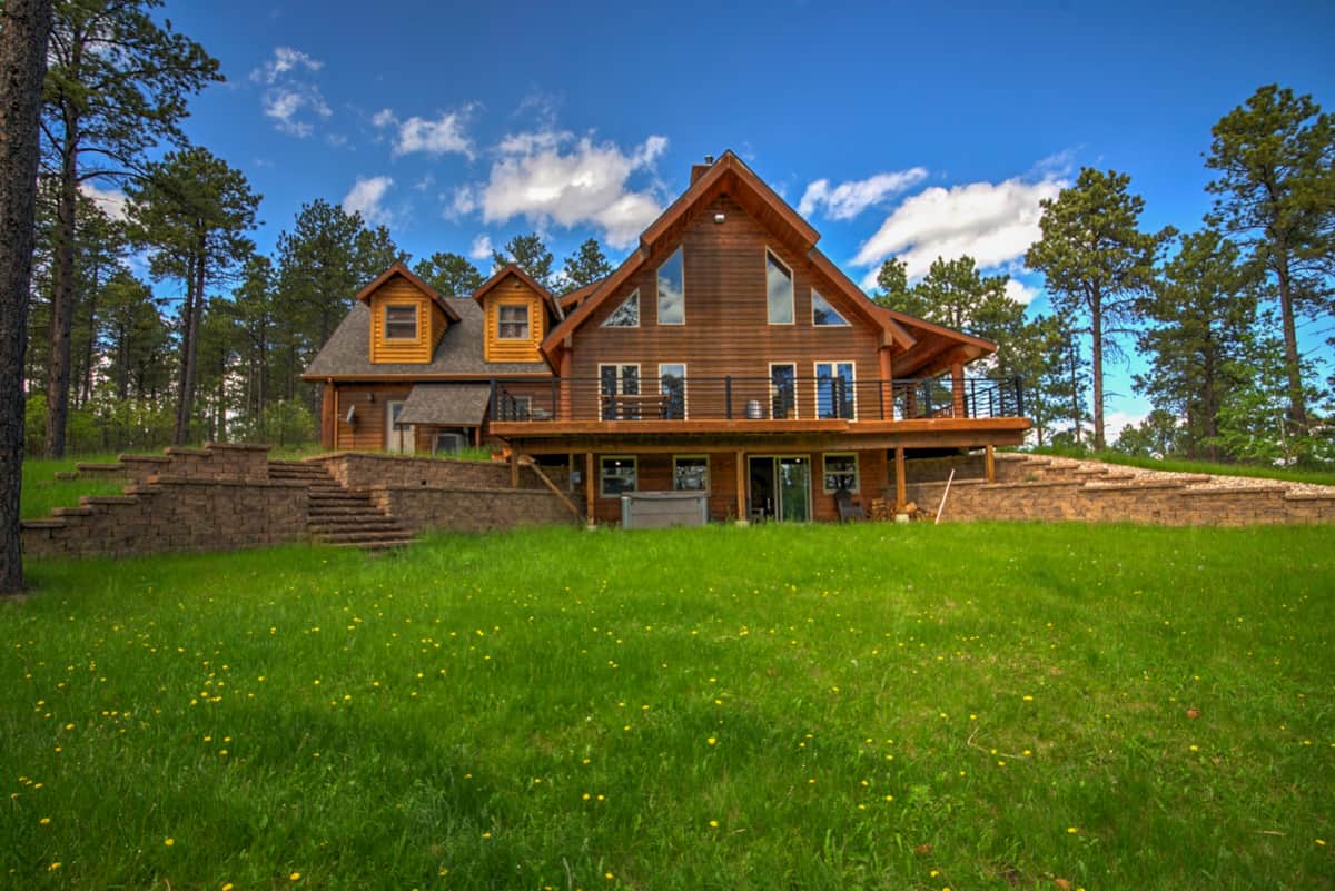 Deer Ridge Lodge at Pillar Peak - Vacation Home in Sturgis