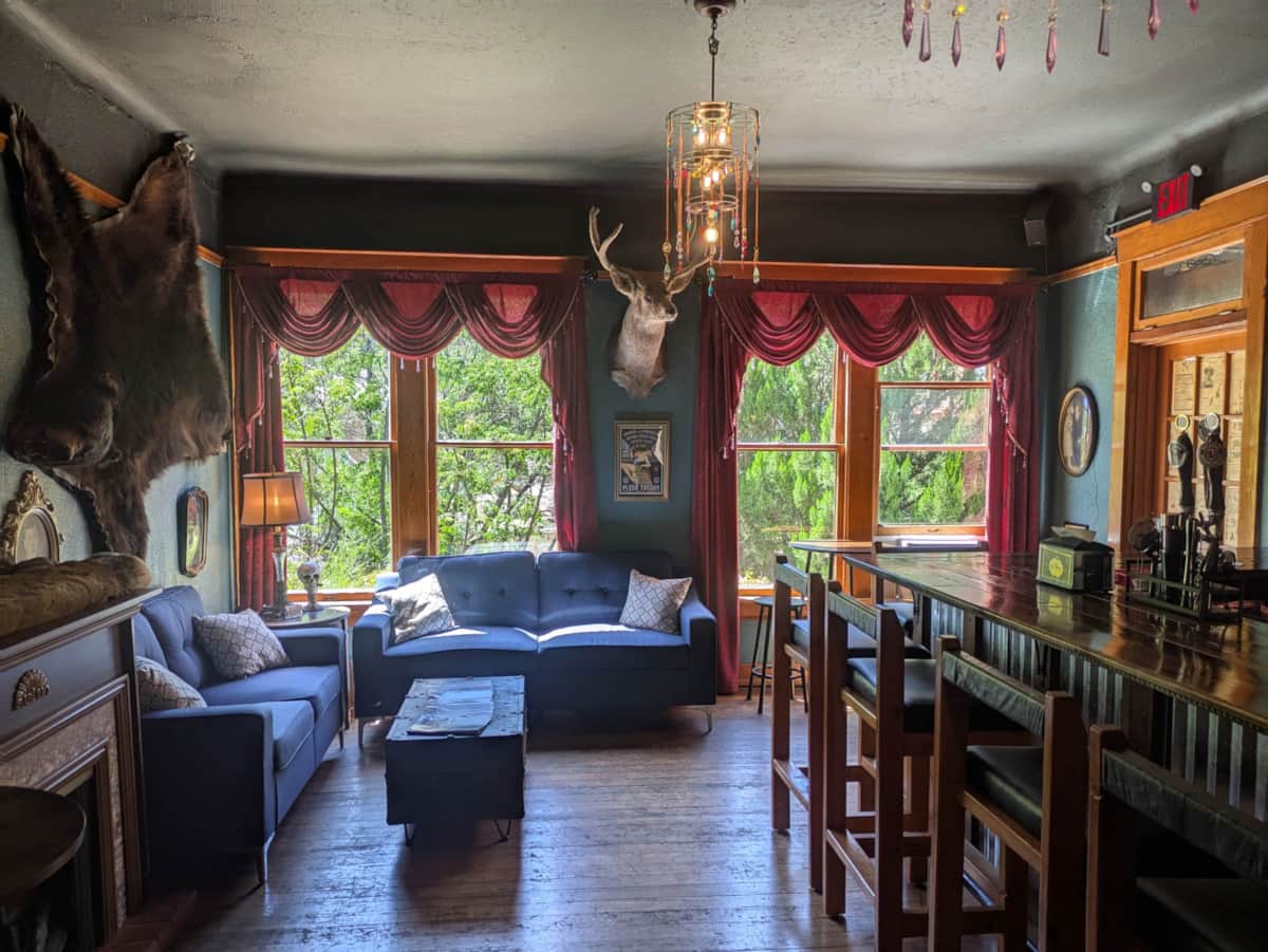 The Oliver House - Home Page