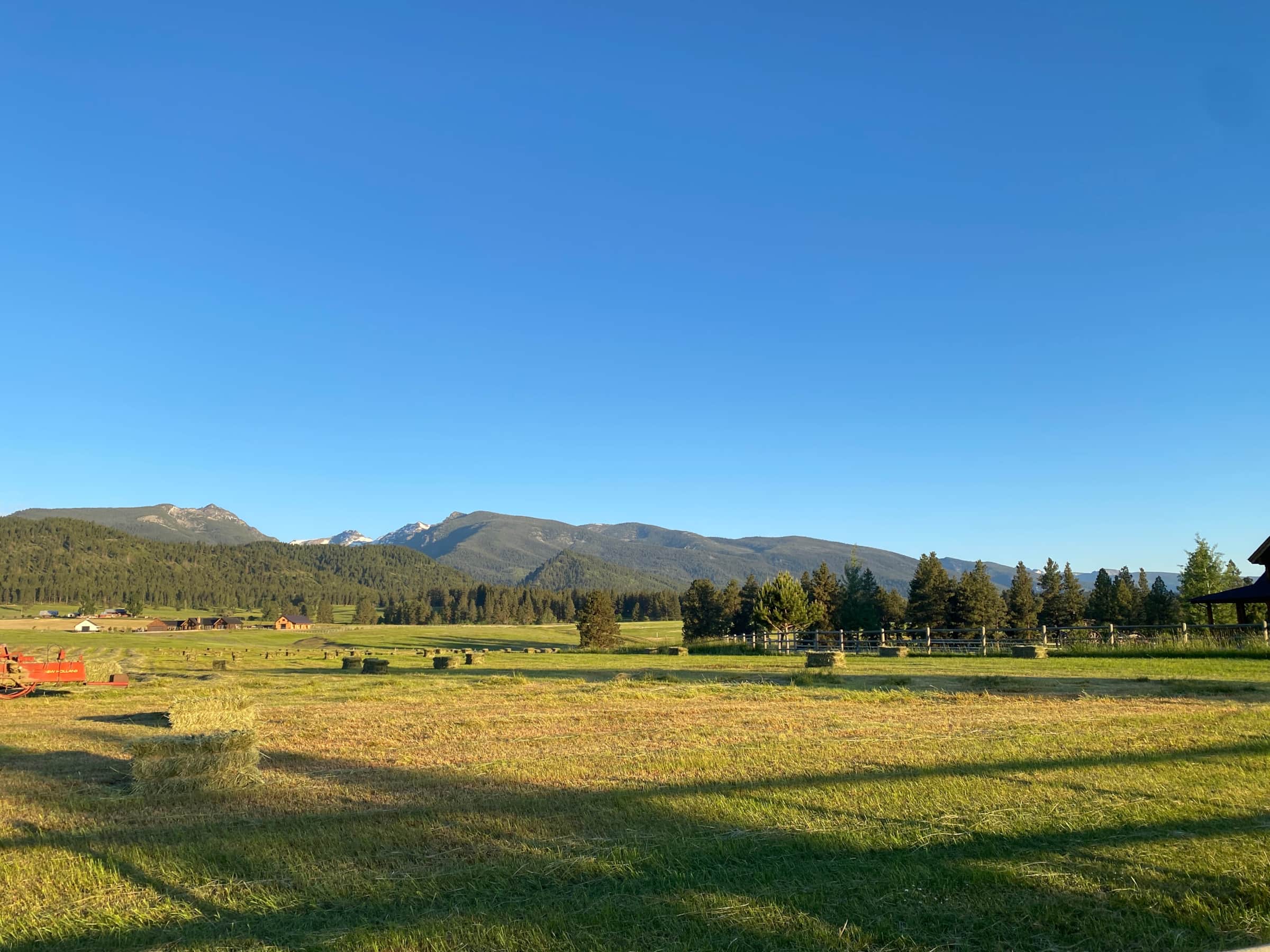 Bitterroot River Ranch-Bed & Breakfast Near Darby MT