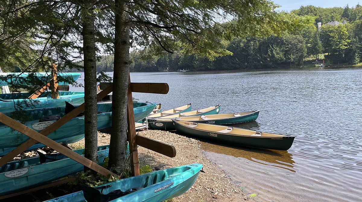 Fiddler Lake Resort | Chalet Authentik