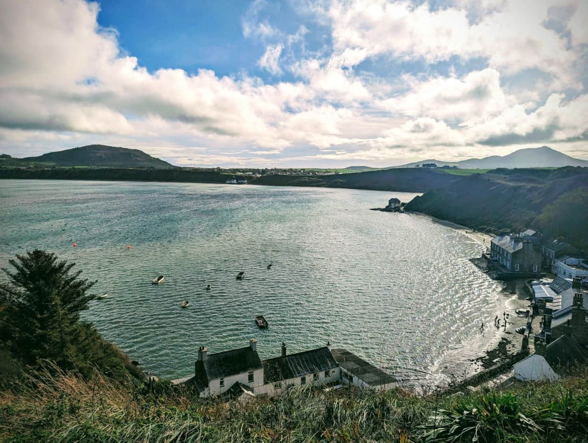 Ty Coch Pub and Walk