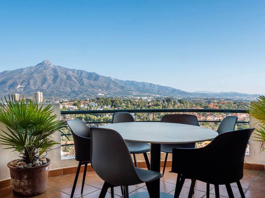 RDR203 - Apt. Señorio de Aloha - Apartment in Marbella