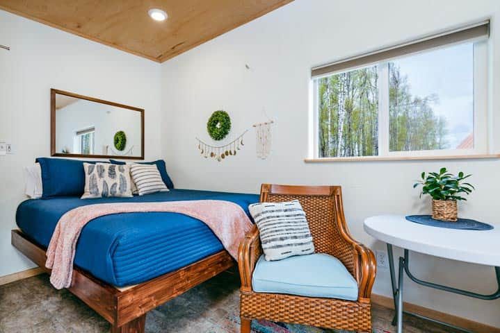 Touch of Whimsy - Tiny Home in Palmer