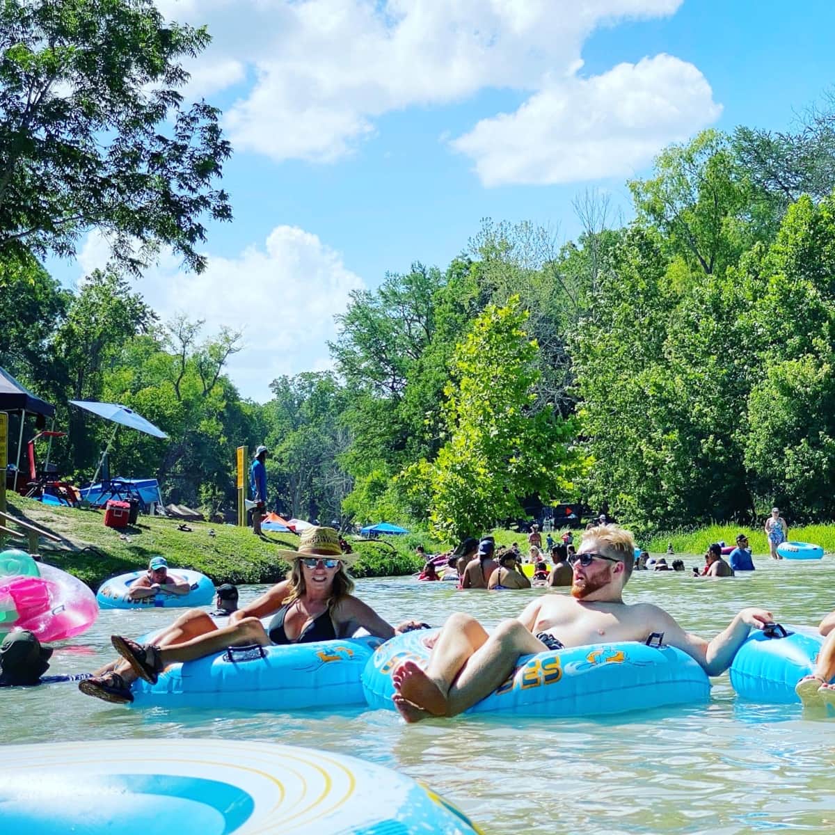 #33 Son's River Ranch - Glamping Cabin w/ 2 Queen Beds - Vacation Home ...