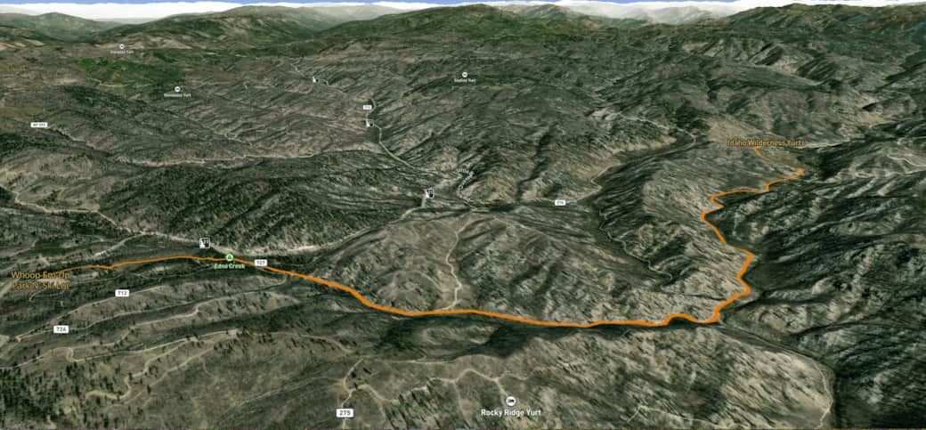 Blue Yurt - Cabin in Boise County