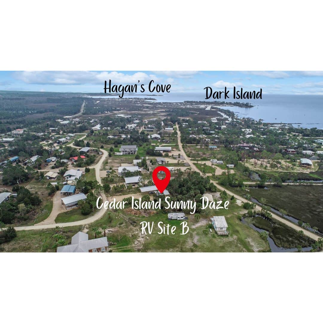 Cedar Island SunnyDazeRVSite B - Camping in Taylor County