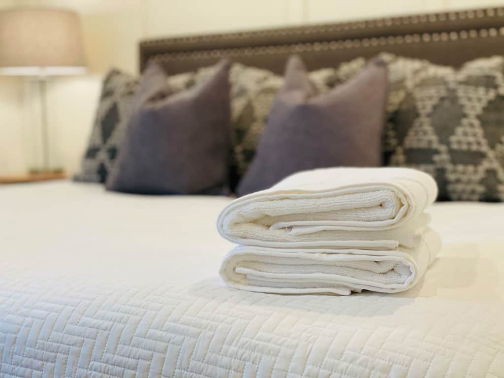 Home [kydcabin.lodgify.com]