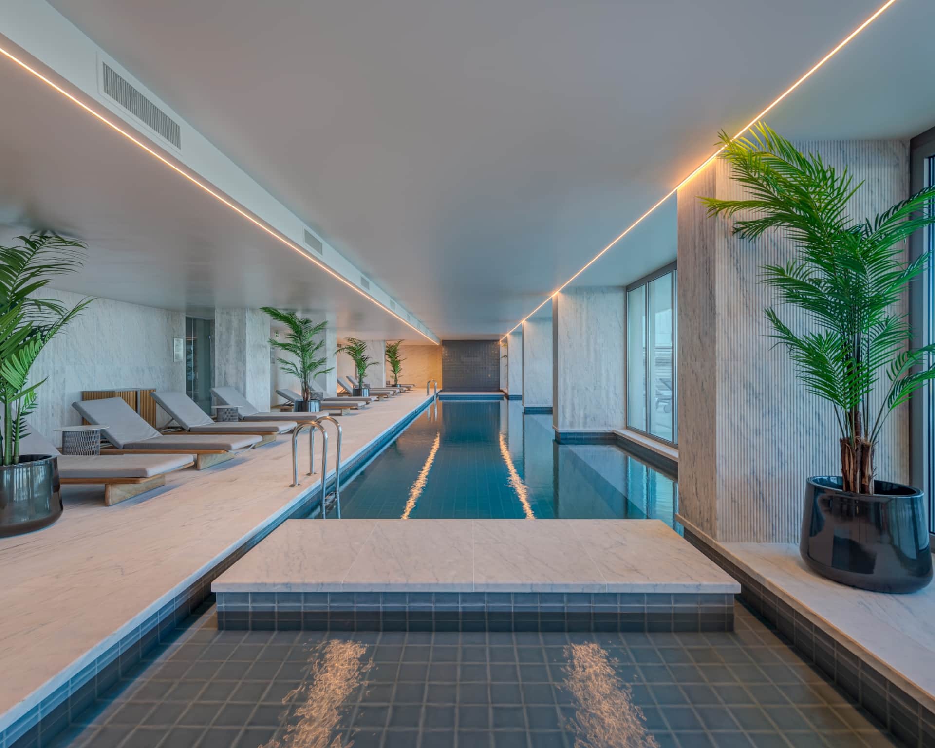 beachfront bliss & spa | Bayline luxury 2BR pool gym spa