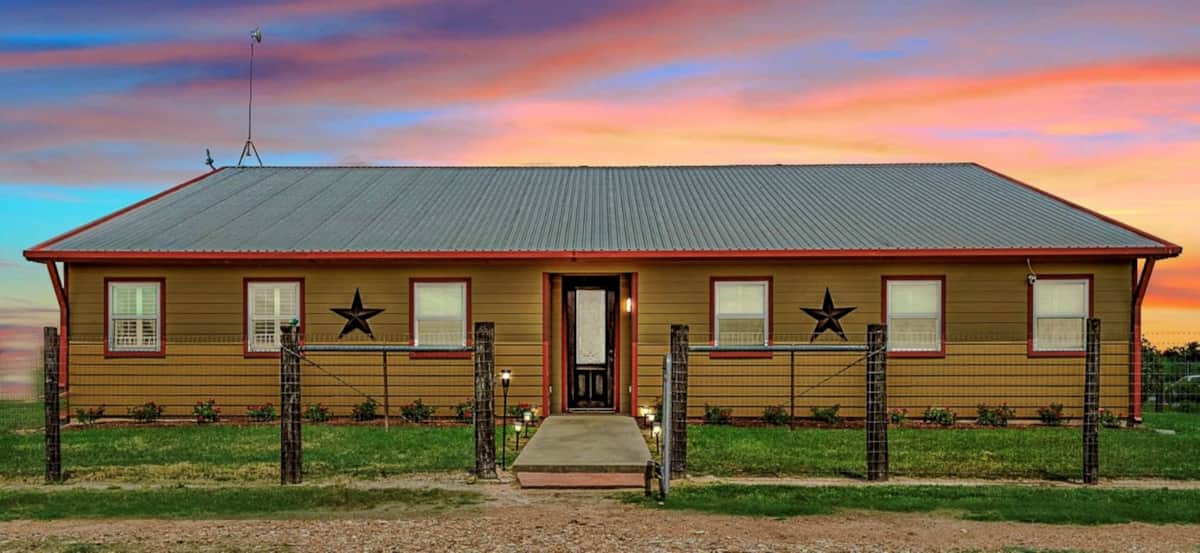 Rustic Manor - Lodging & Events! - Agritourism / Farmhouse in Waller County