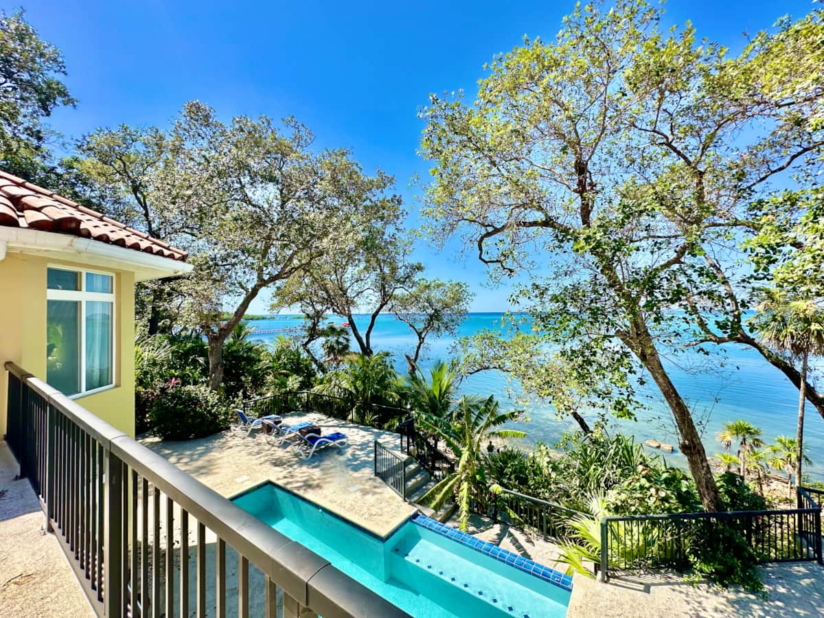 Serenity House @ Blue Harbour - Vacation Home in Roatán