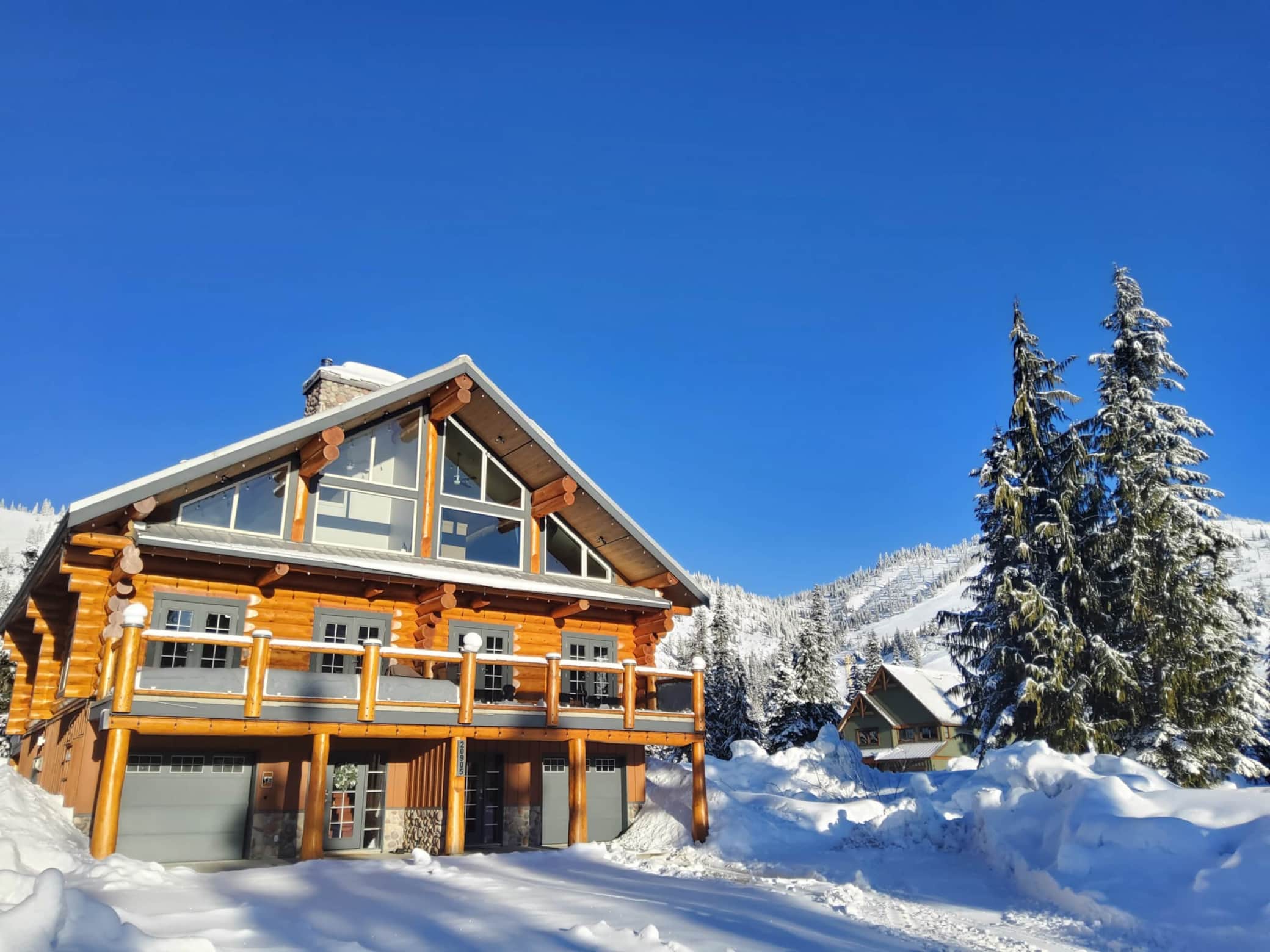 Hemlock Valley Cabin Rental Sasquatch Mountain Resort BC