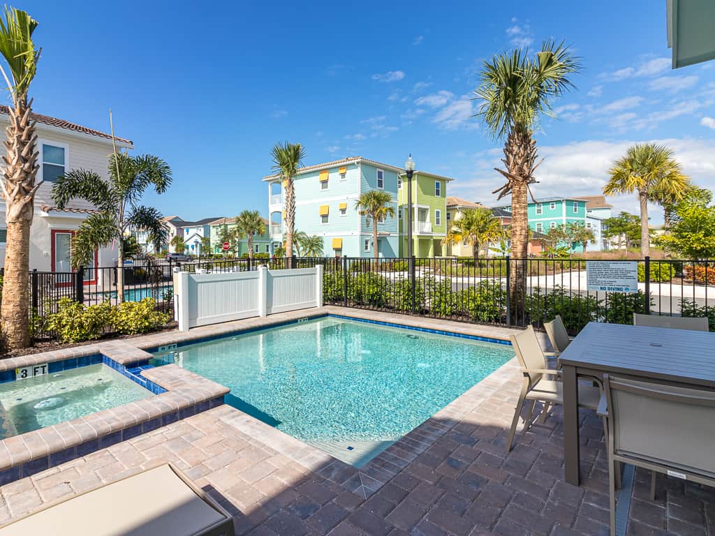 Welcome to Hakuna MaCottage