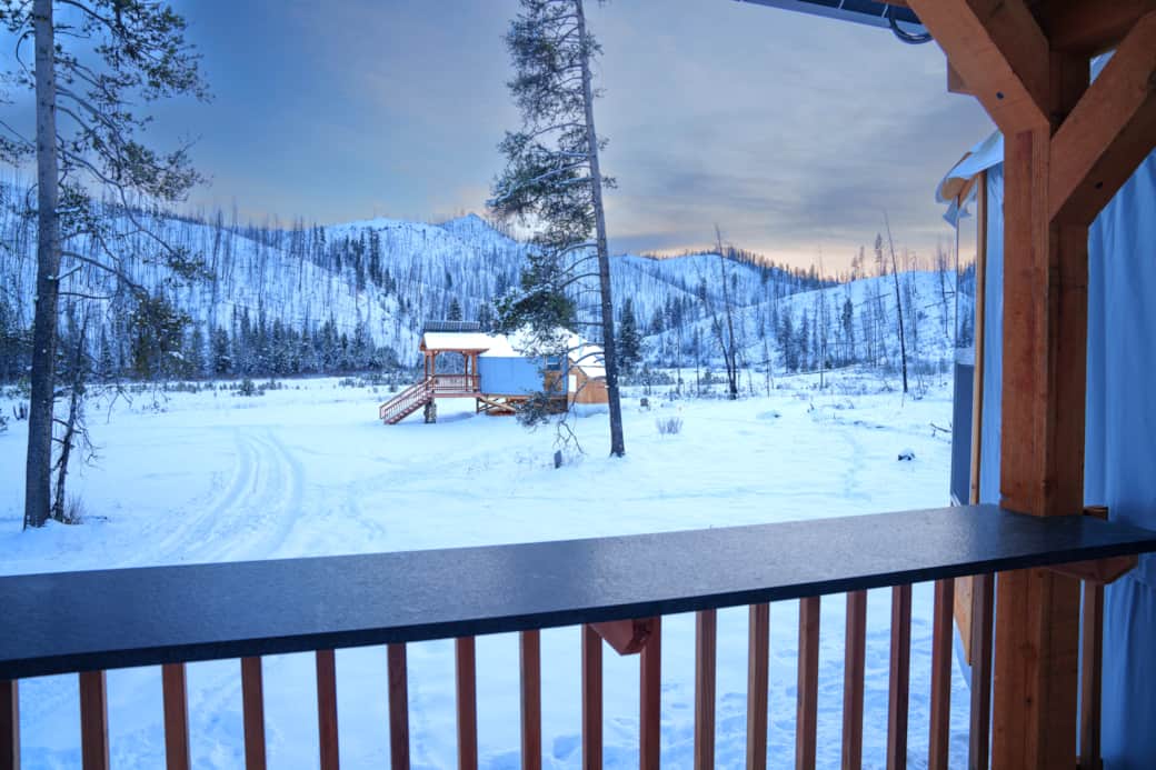 Blue Yurt - Cabin in Boise County