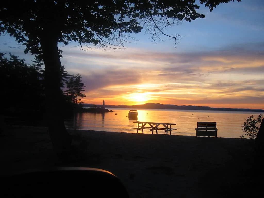 Steps to Lake Sebago Beach - Vacation Home in Frye Island