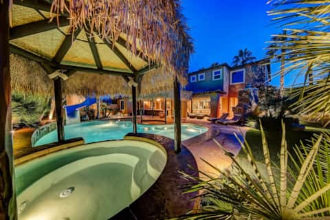 Hawaiian Retreat - Sleeps 20 - Vacation Home in Spring Valley