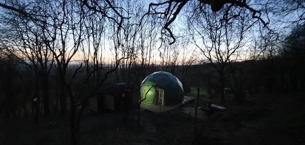 The Tree Dome - Vacation Home in Ludlow