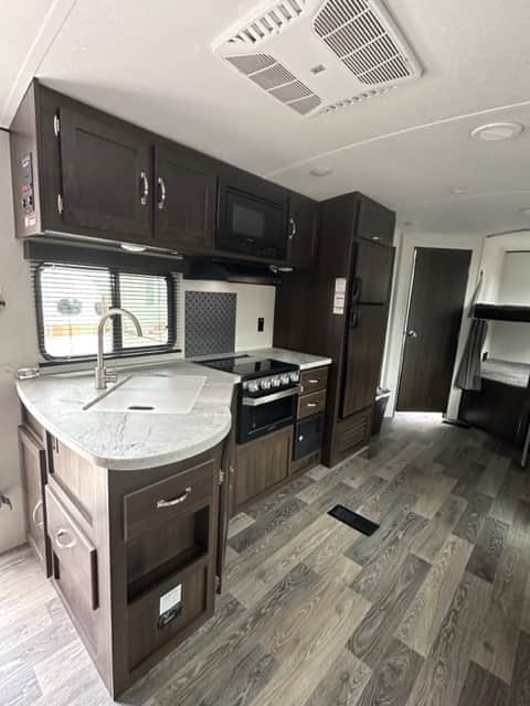 2021 Keystone Springdale 282BH - Camping in Reno