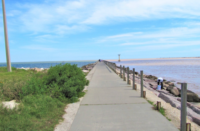 Surfside Beach Texas Jetty Cam and Surf Report