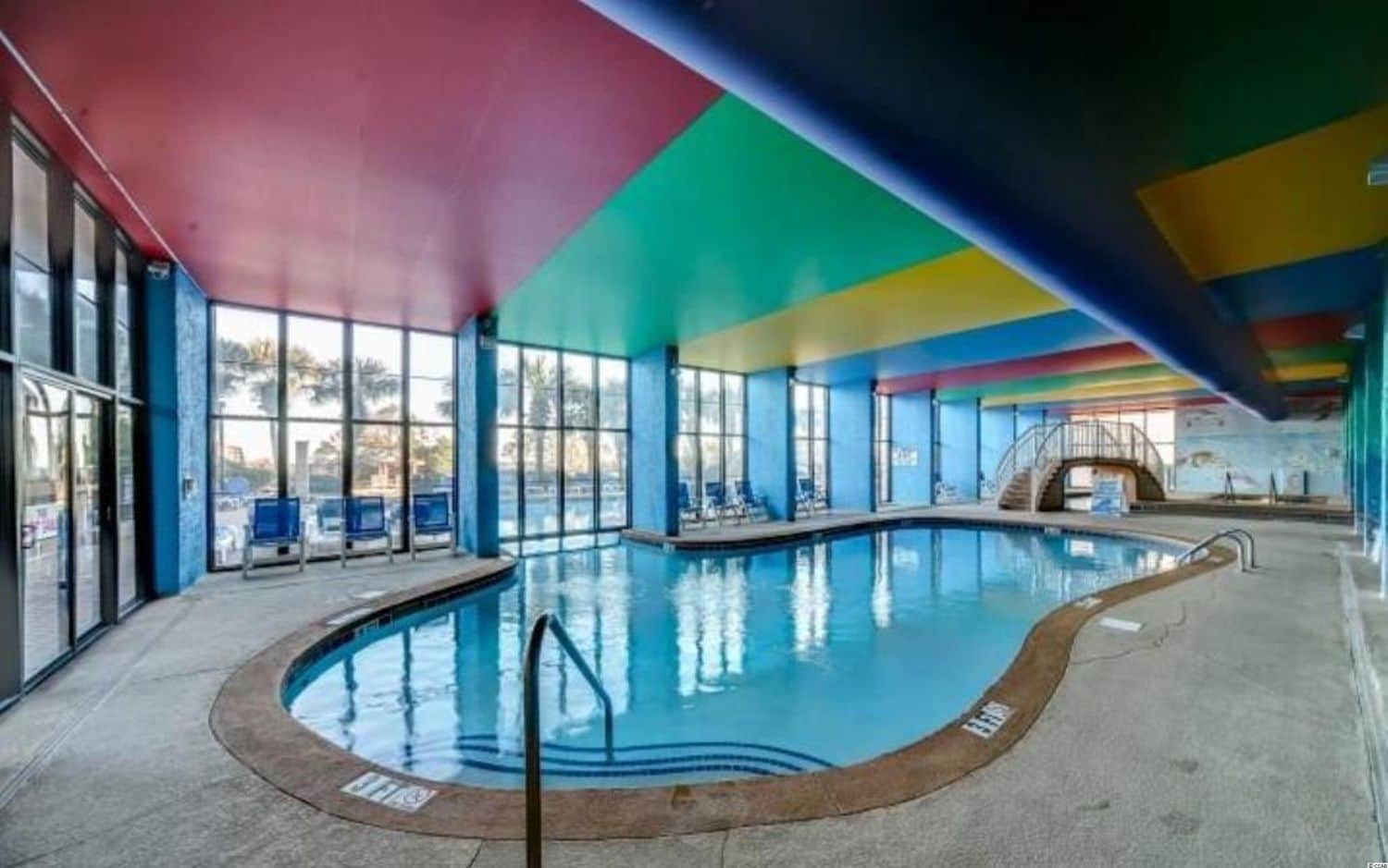 Heated Pools/Lazy River/Hot-tubs-Oceanfront condo