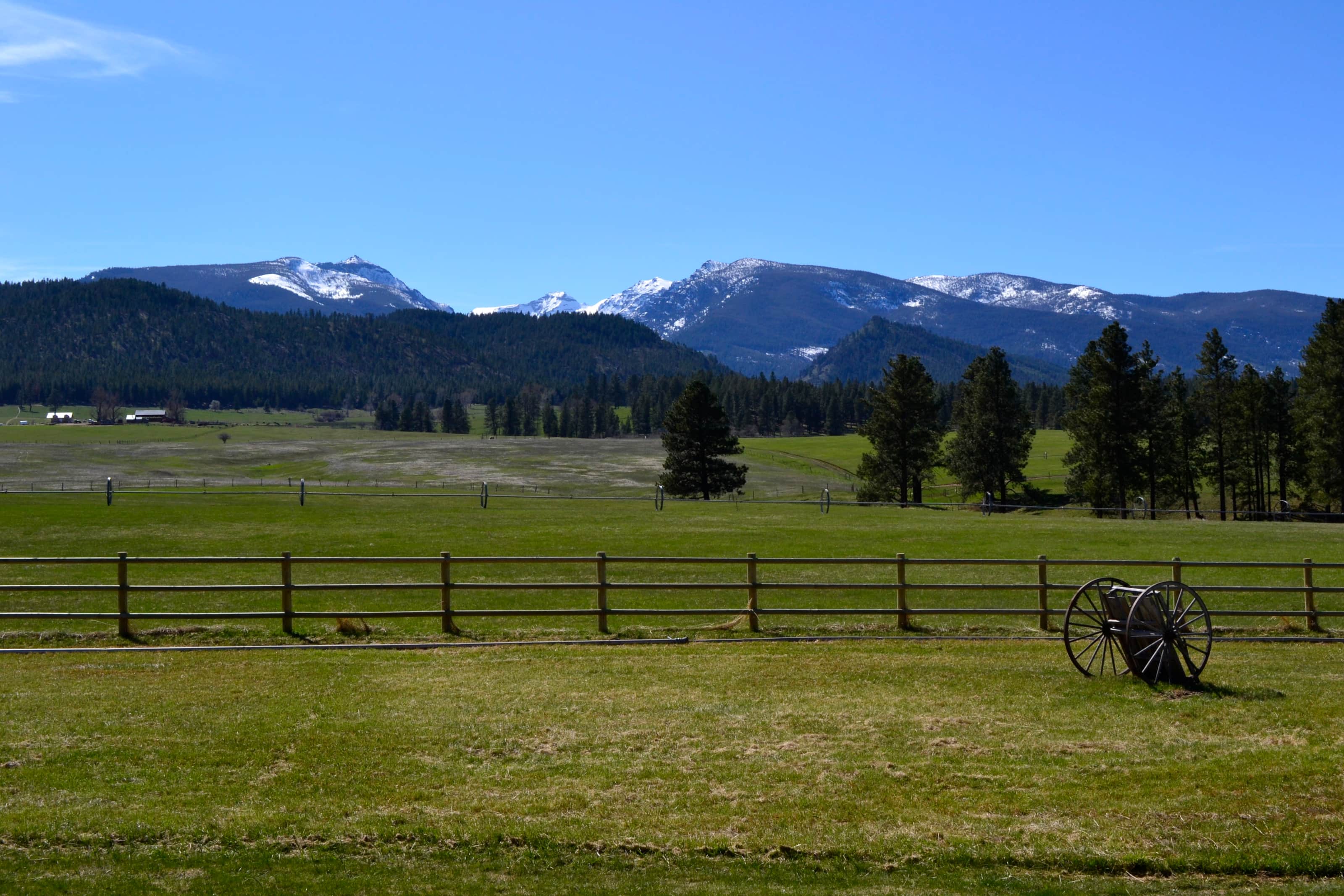 Bitterroot River Ranch-Bed & Breakfast Near Darby MT