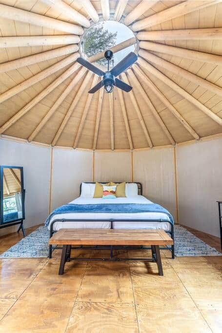 West Yurt of Lake George - Bungalow in Lake George
