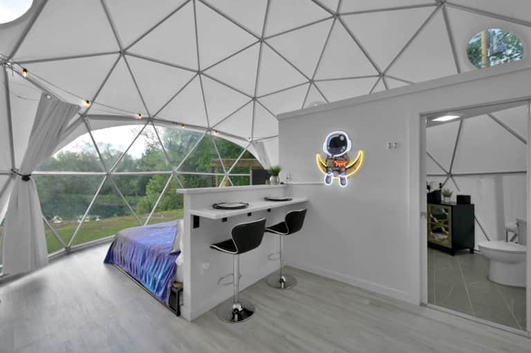 The Best Luxury Glamping Geo Dome, Mirror House Cabin, and more In ...