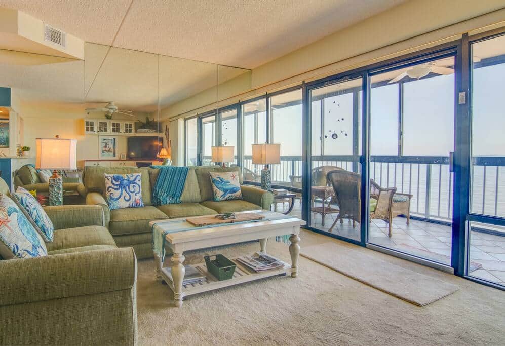 The Capri Condominium Oceanfront - Apartment in Ocean City
