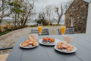 Home [irishthatchedcottage.com]