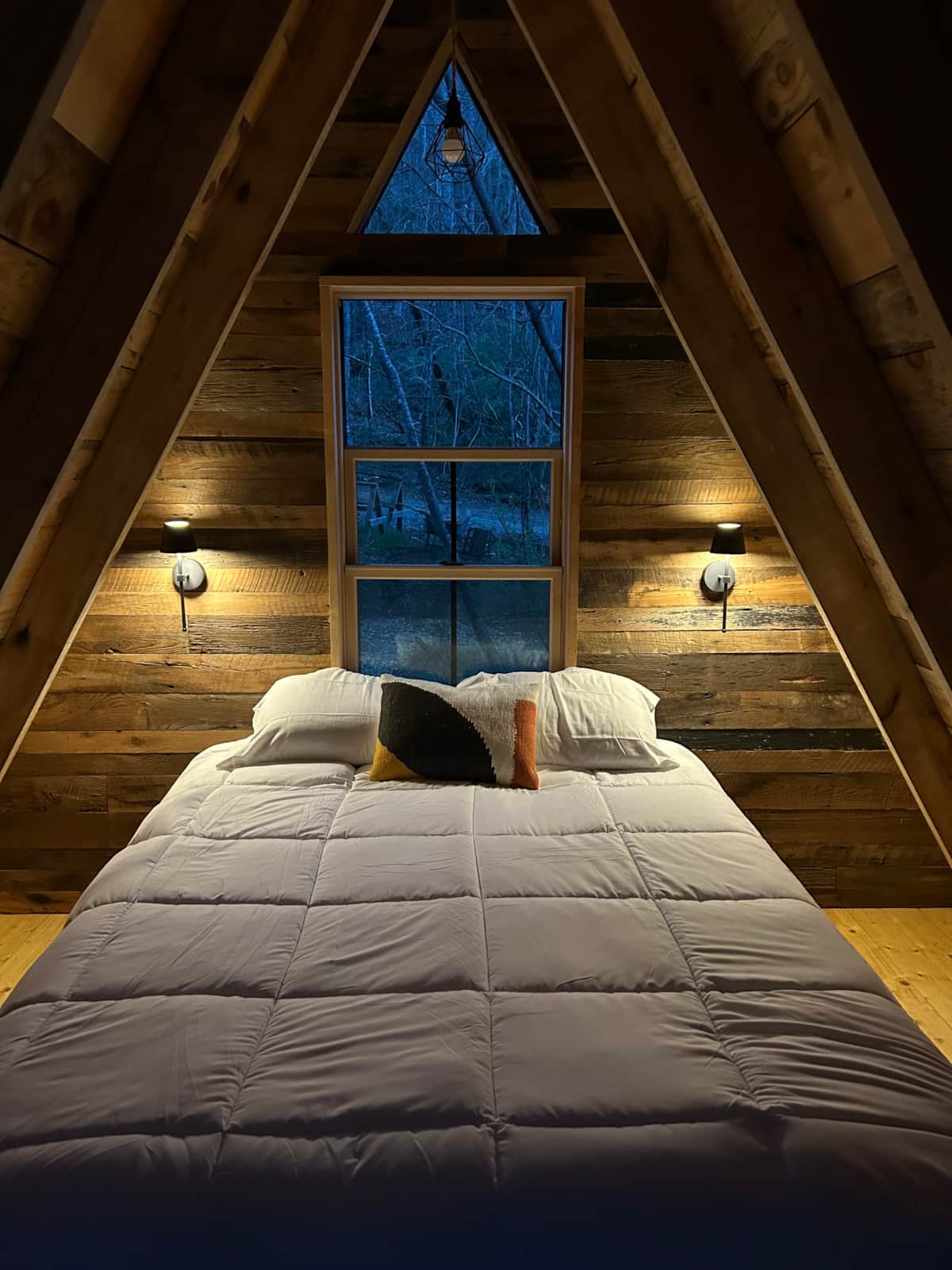 Windy Wood A Frame - Cabin in Zirconia