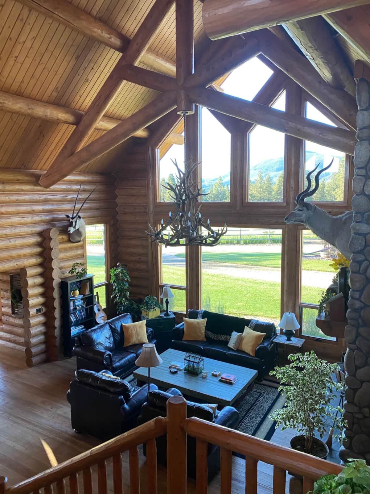 Bitterroot River Ranch-Bed & Breakfast Near Darby MT