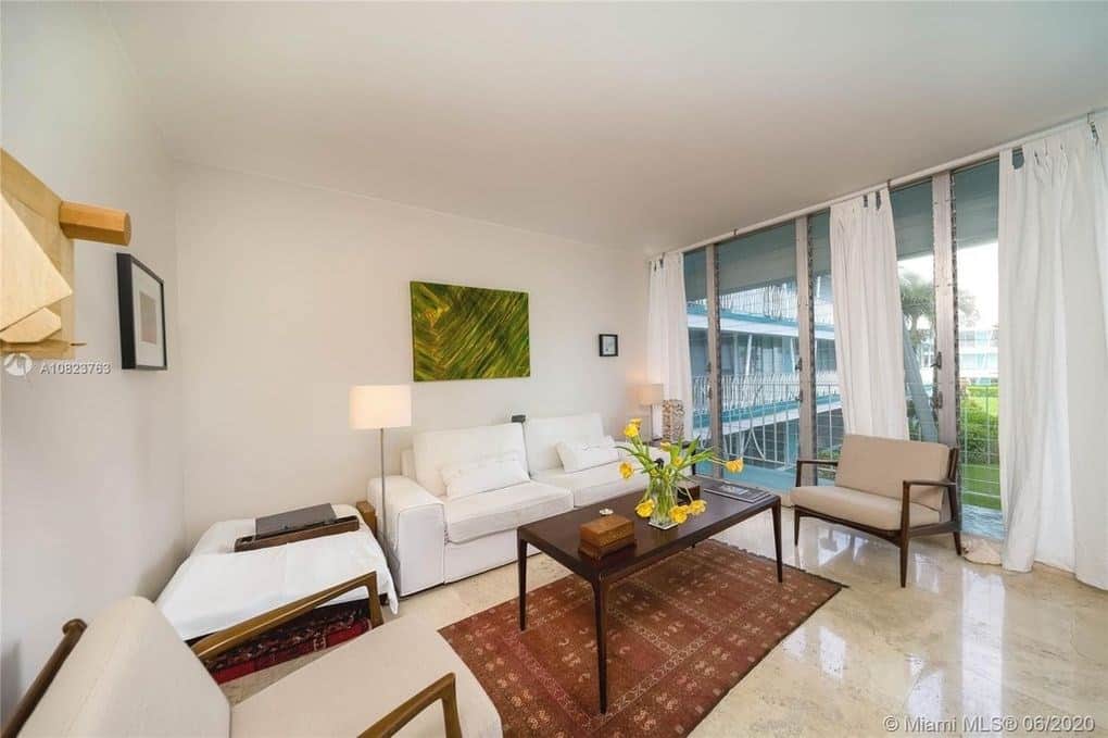 Dexter Bay Harbor Club Condo - Vacation Home in Miami Beach
