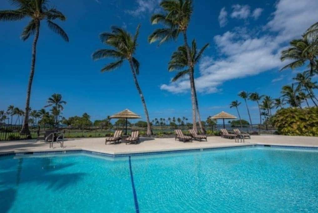 Mauna Lani Beach Club and Community Pools