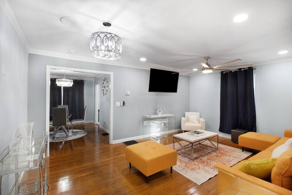 573-bright, Cozy Two Bedroom - Atlanta, GA