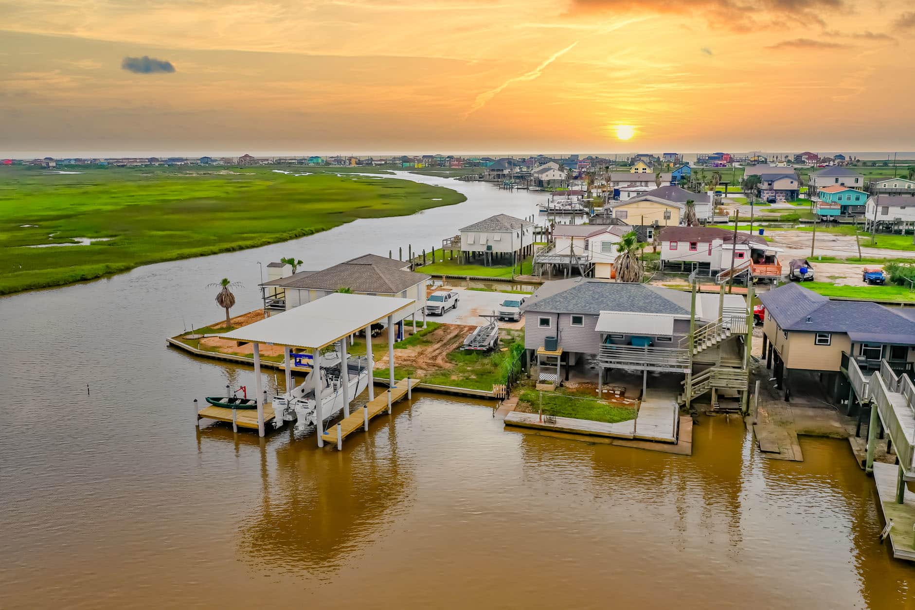 Home [surfsidesunset.com]