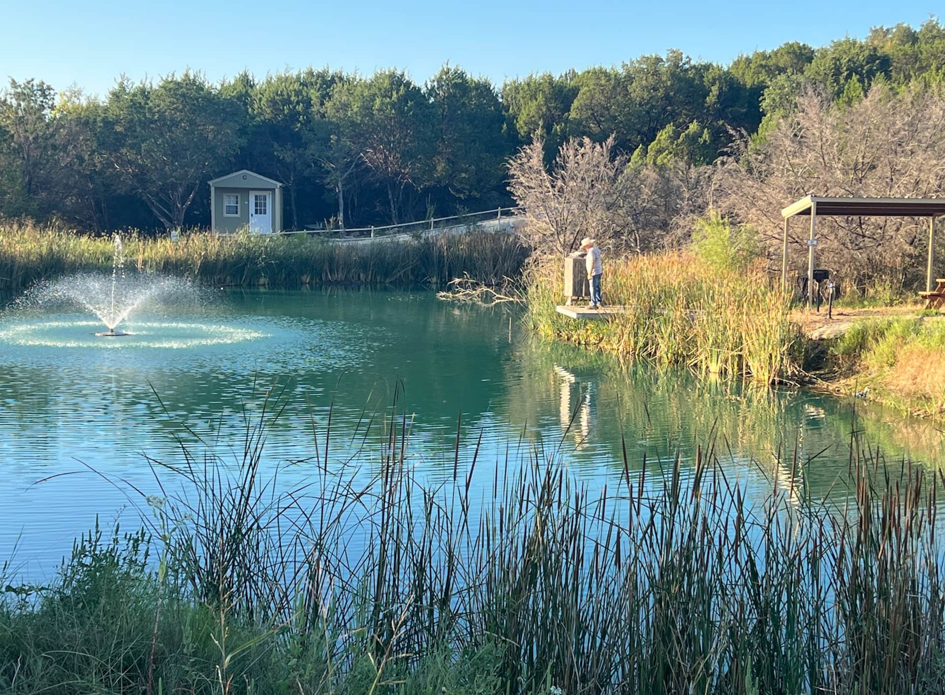 Lake Godstone | Graford | Lodge | Cabins | Camping | Fishing |Sports