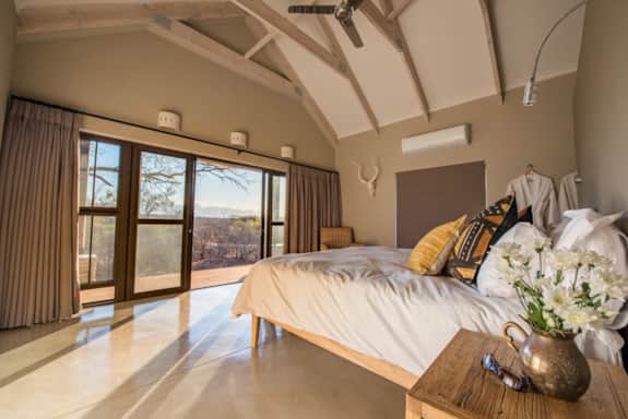 Nkanyi House-Vacation Rental. Hoedspruit