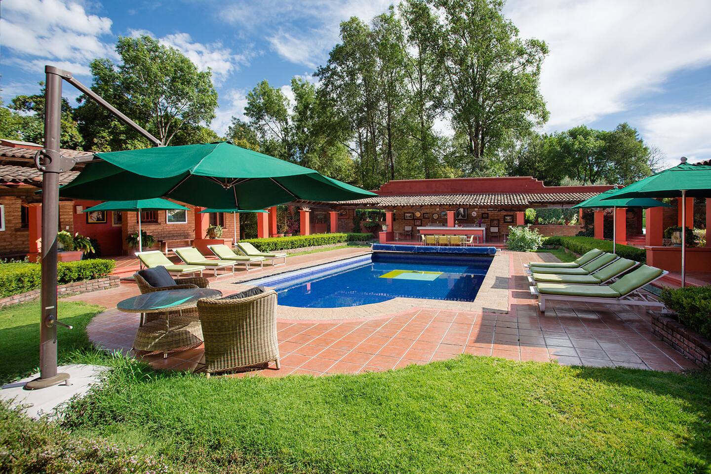 Valle De Bravo Casa Los Ailes Ii Main House - Mexico