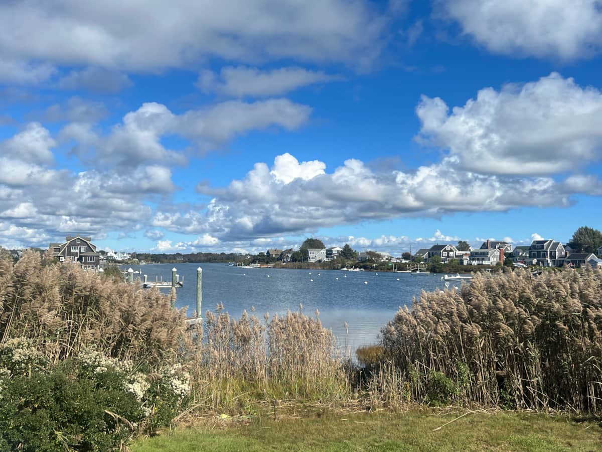 Pond House on Potter Pond - Vacation Home in South Kingstown