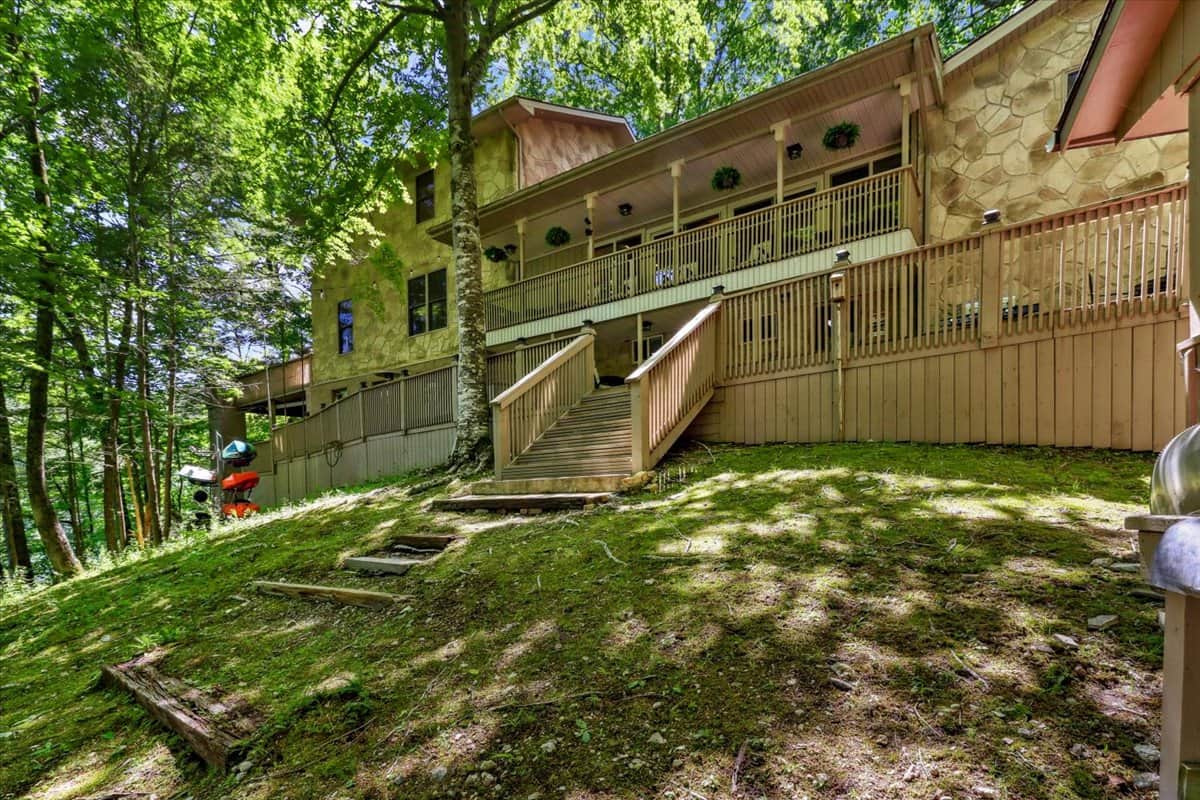 The Bend at Big Creek (Jacksboro, TN) - Vacation Home in Campbell County