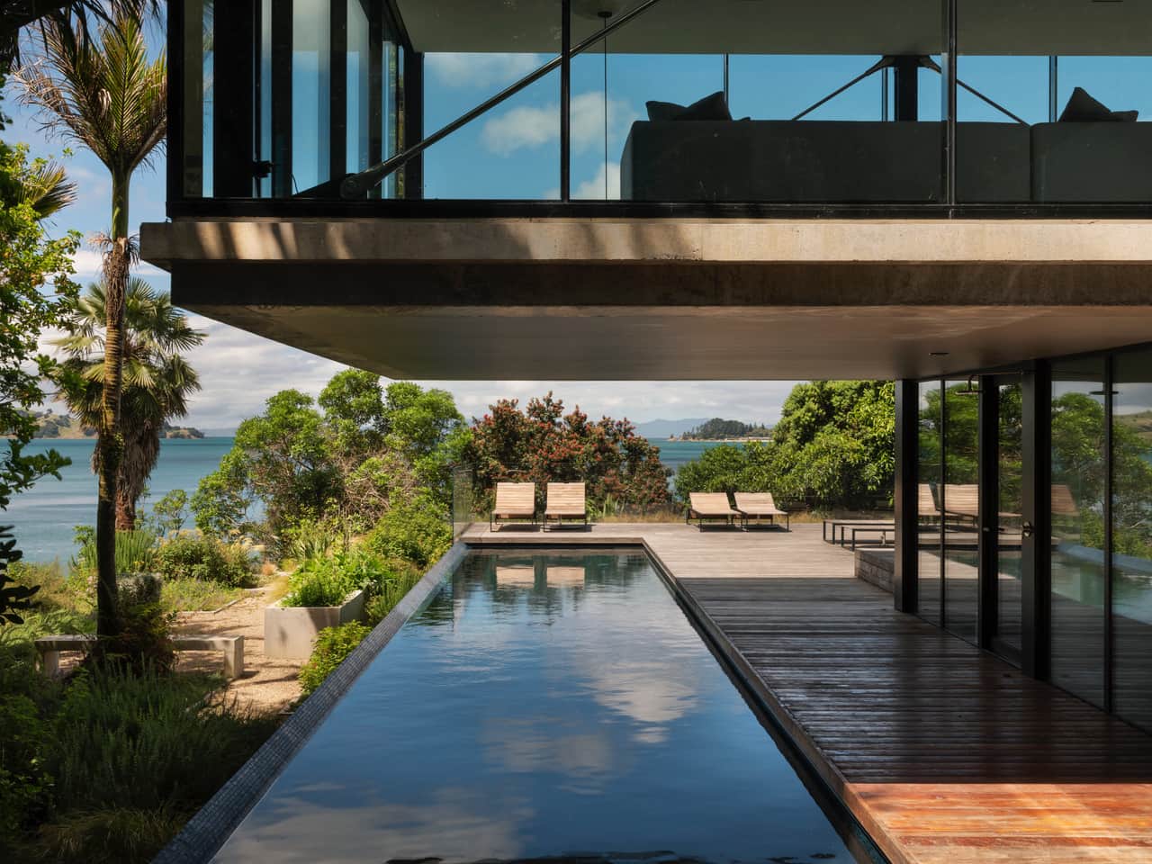 Waiheke Island Holiday Home Rentals - Coast & Country