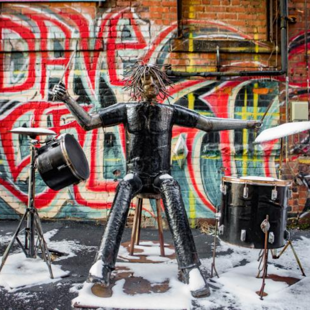 Explore Local Attractions Near The Downtown Getaway in Warren, OH