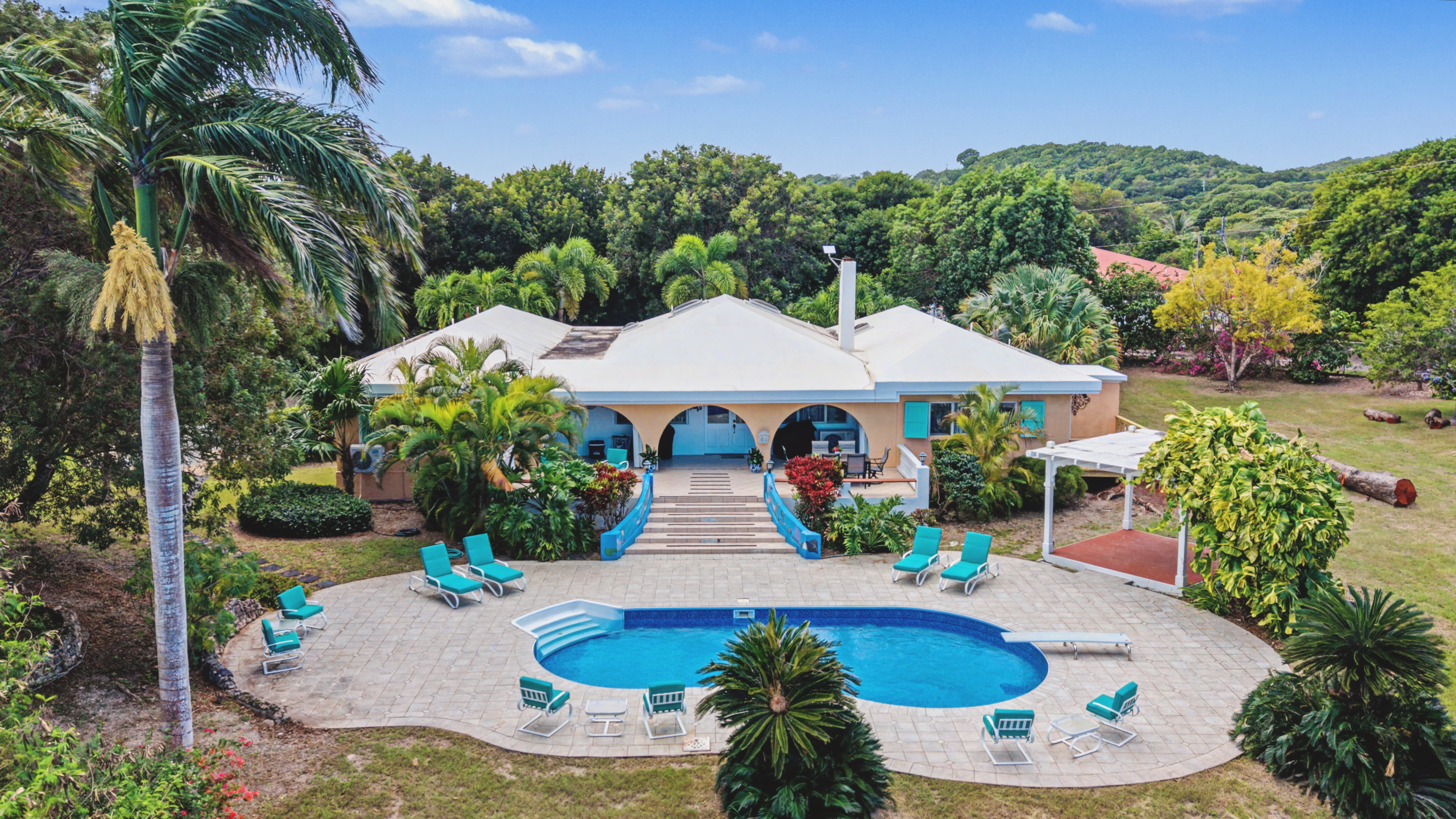 La Grande Princesse Deja Blue - U.S. Virgin Islands