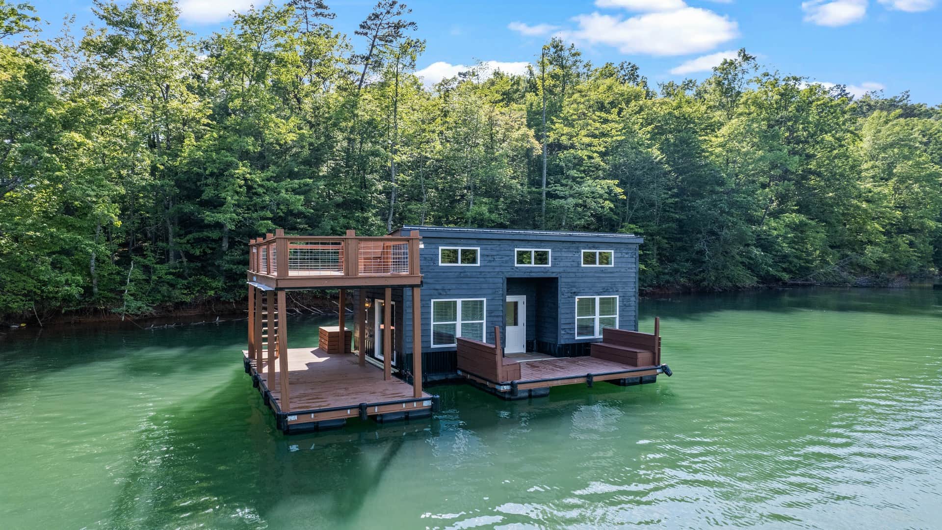 Floating Cabin w/ High Speed Internet Booking 2025 Now! - Cabin in ...