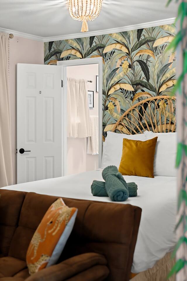 The Boho Jungalowprivate | Hottub I Downtown - Orlando, FL