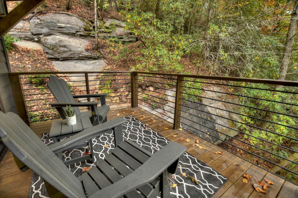 Home [www.riverrockontoccoa.com]