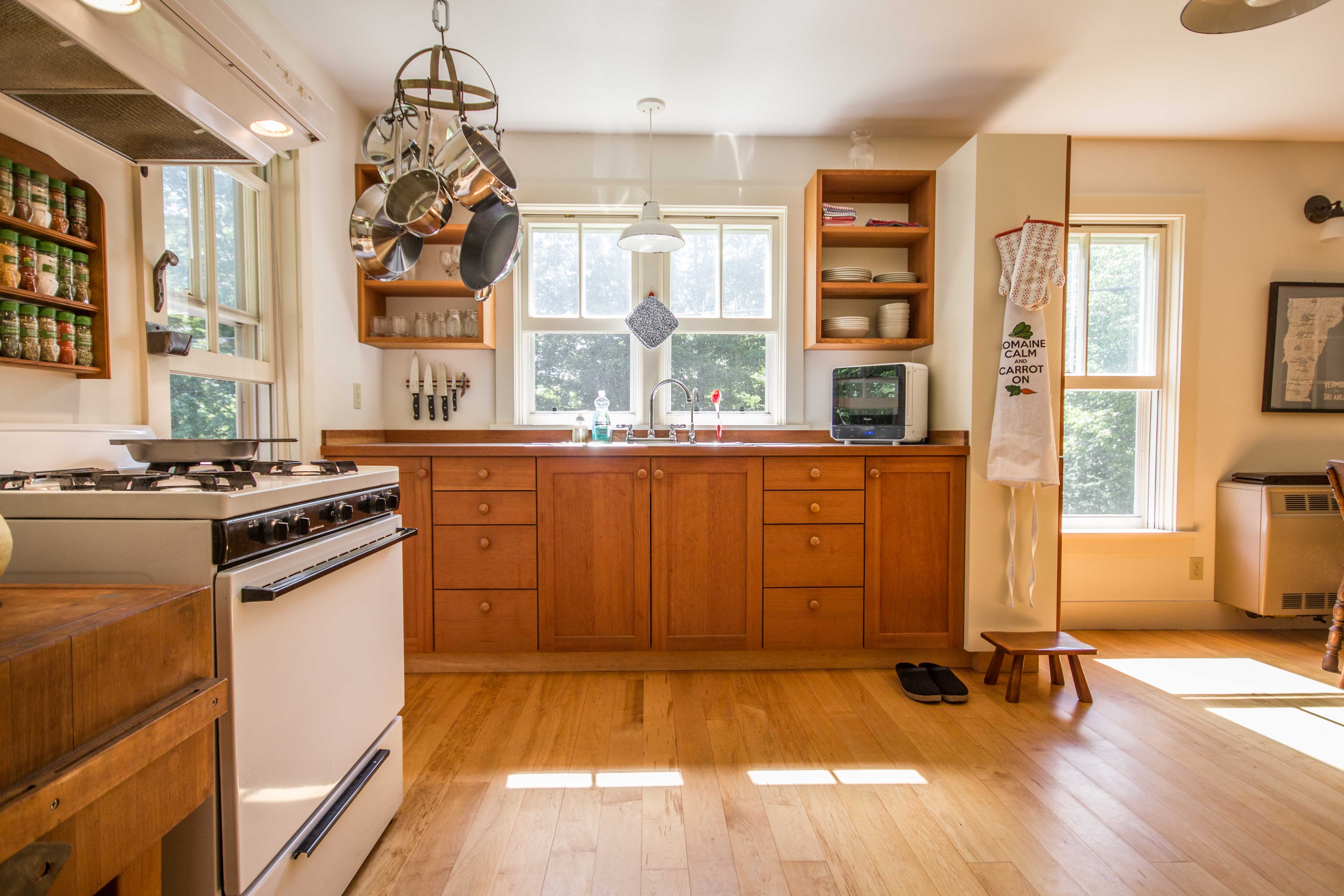 Red Acre Cottage - Cozy Cottage In The Green Mountains - Vermont