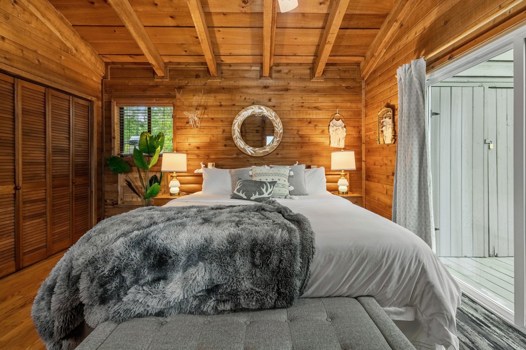 Home [secretboxcabin.com]